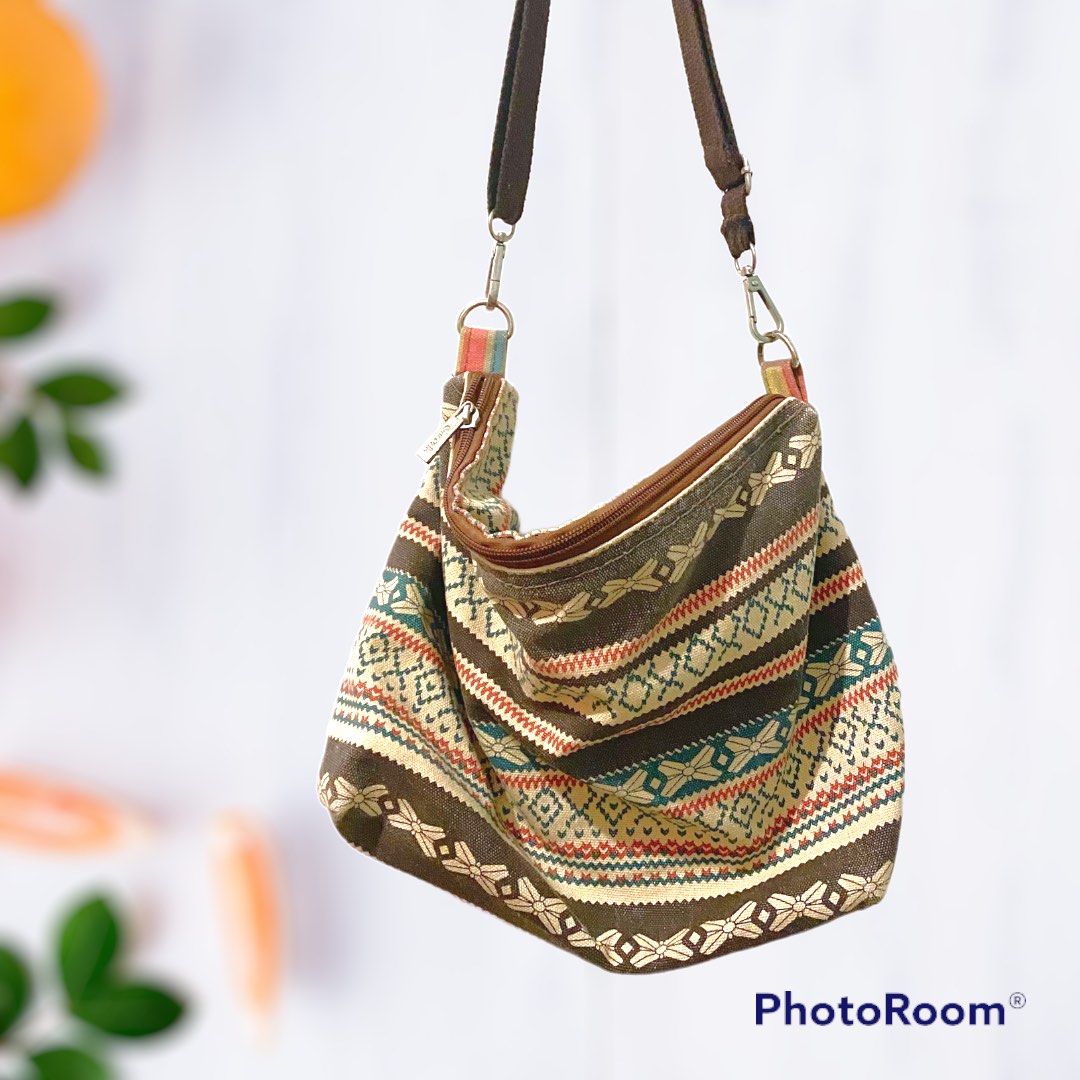 AZTEC SLING BAG (GRAB BRAND), Women's Fashion, Bags & Wallets, Cross ...