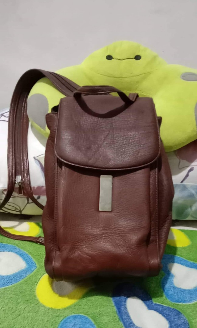 Backack for women, Women's Fashion, Bags & Wallets, Backpacks on Carousell