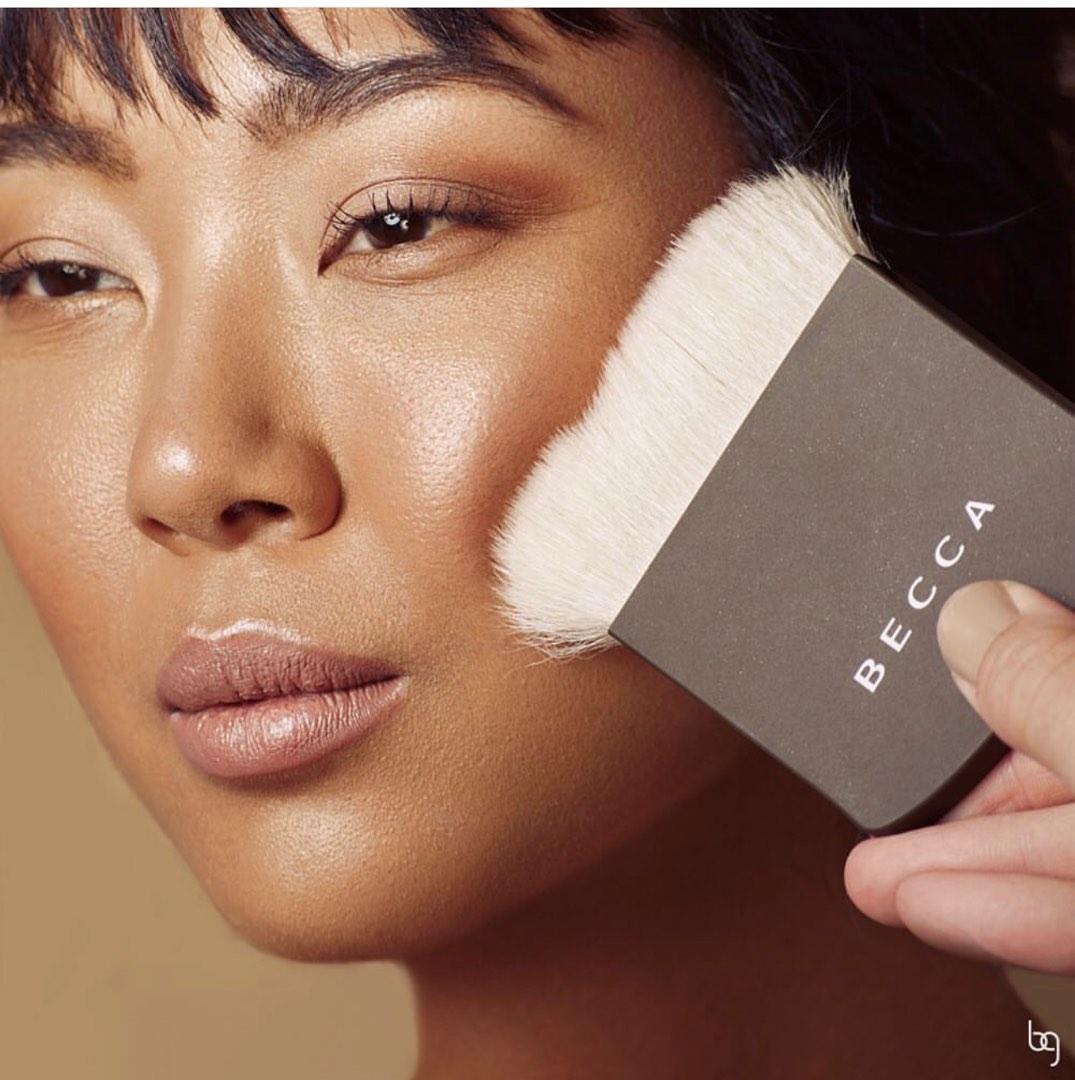 BECCA The One Perfecting Brush, Beauty & Personal Care, Face, Makeup on ...