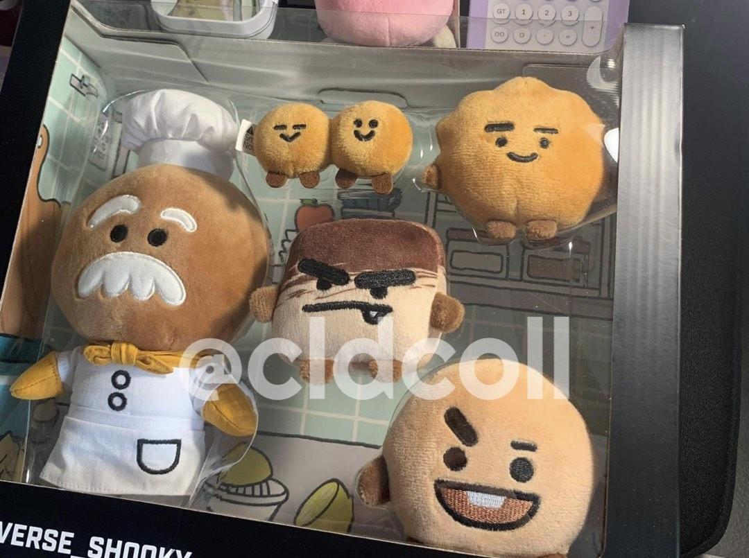 BT21 Shooky family set, Hobbies & Toys, Memorabilia & Collectibles, K-Wave on Carousell