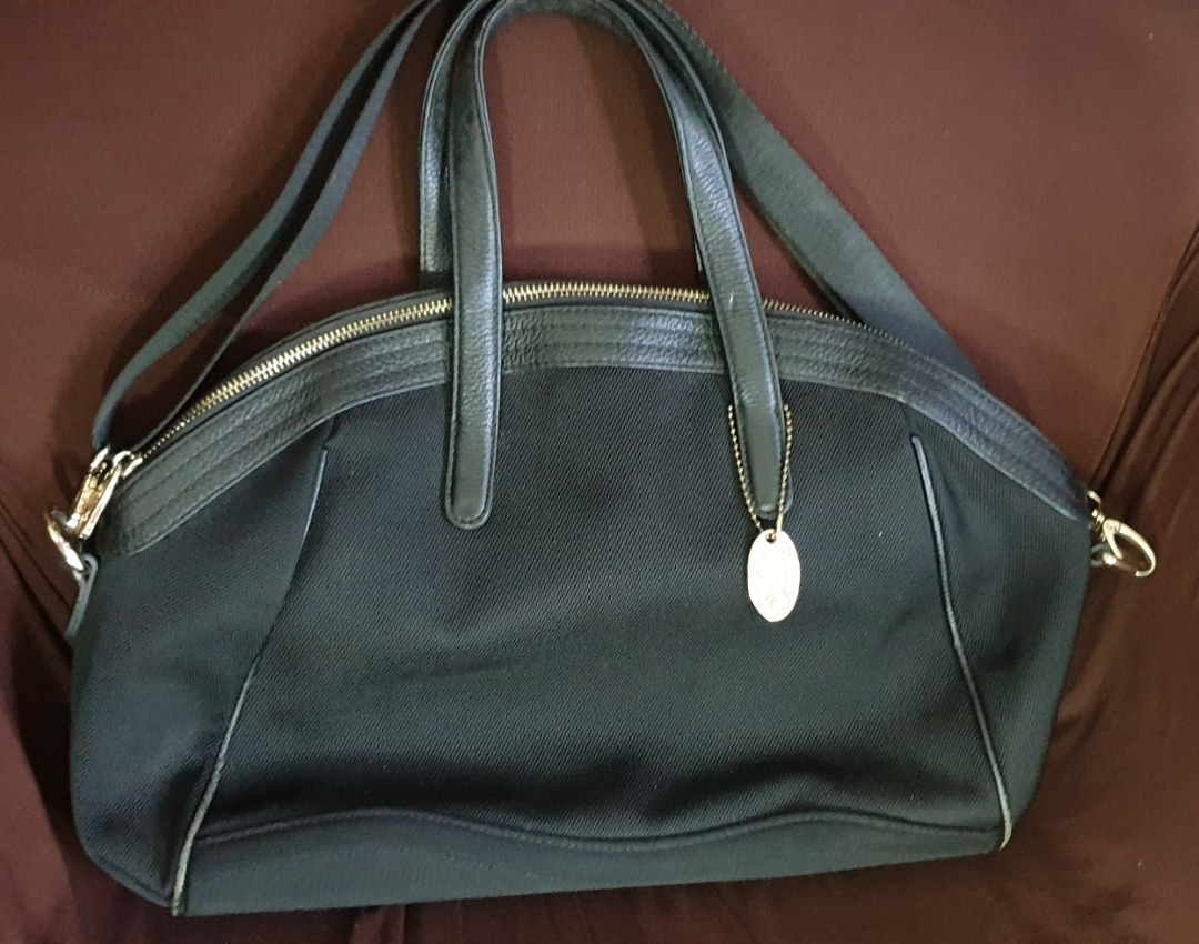 CMG Black Shoulder Bag, Women's Fashion, Bags & Wallets, Shoulder Bags ...