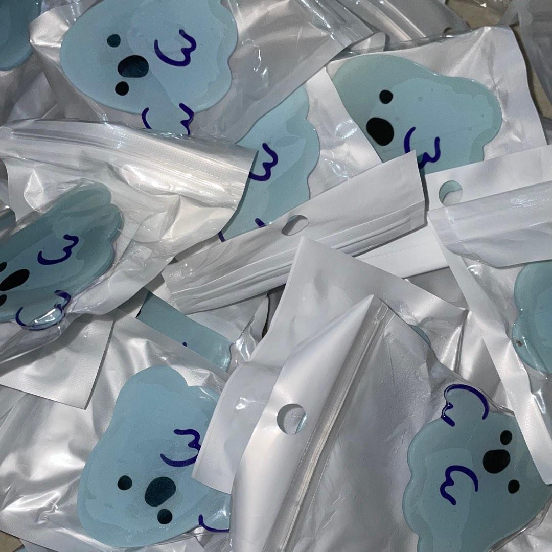 Cute Blue Ghost Pop Socket, Mobile Phones & Gadgets, Mobile & Gadget ...