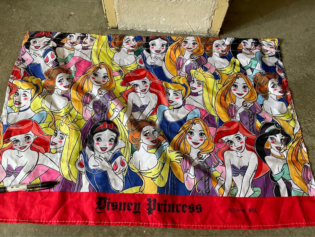 Disney princess drawer small curtains, Hobbies & Toys, Toys & Games on ...