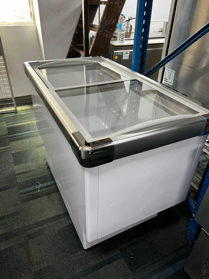(Free delivery and warranty) 4ft ice cream freezer/ 4ft chest freezer ...