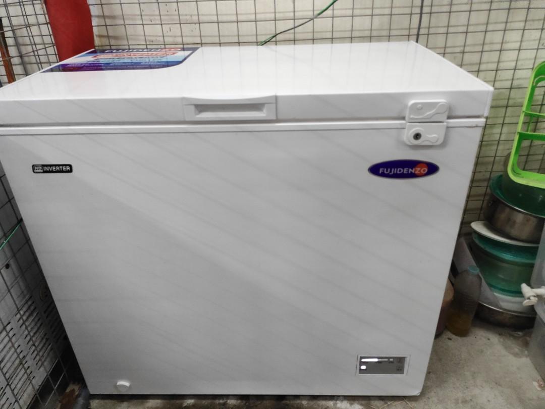 Fujidenzo chest freezer, TV & Home Appliances, Kitchen Appliances ...