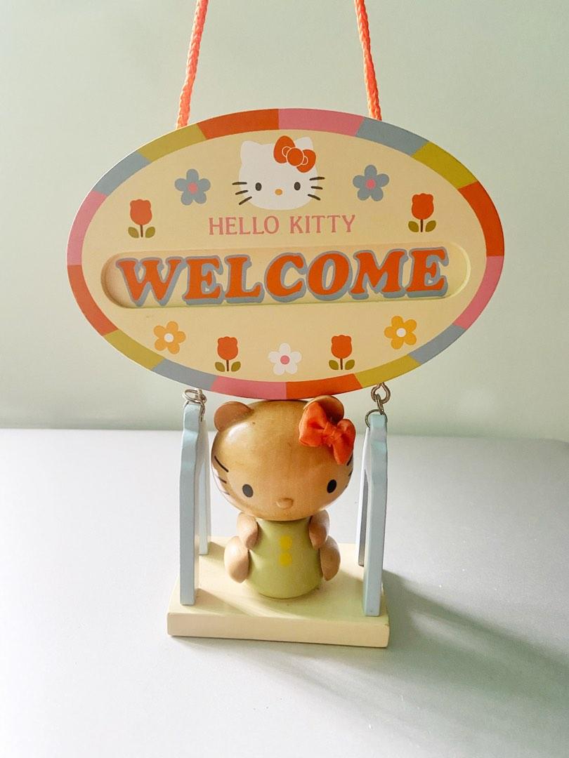 Hello Kitty Wood Messageboard/ Door Signage, Furniture & Home Living ...
