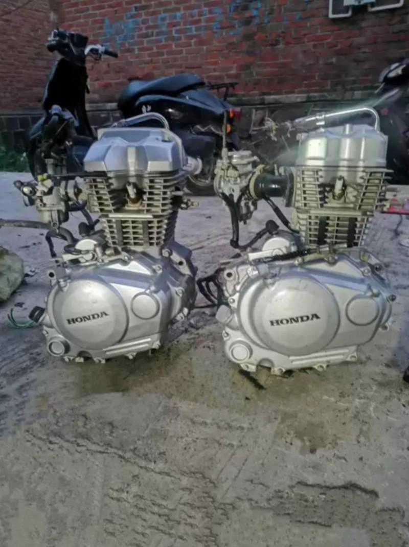 Honda 150 engine, Motorbikes on Carousell