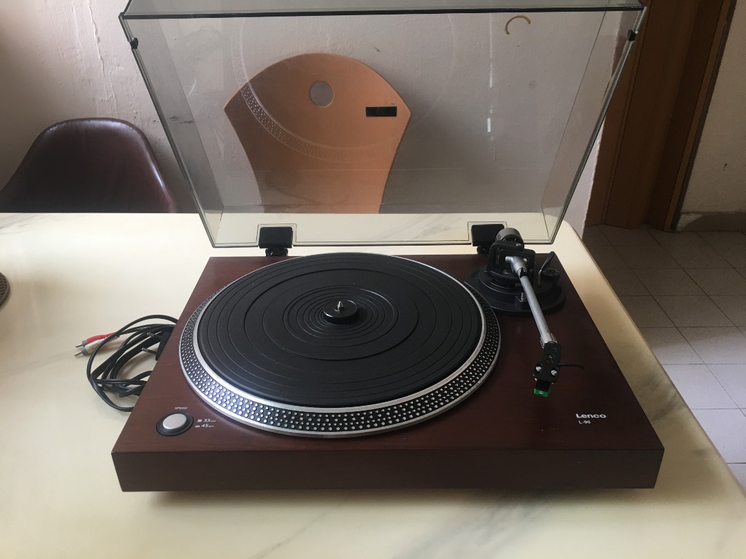 Lenco L 90 turntables, Audio, Other Audio Equipment on Carousell