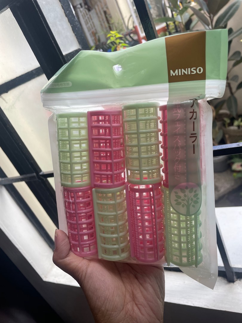 Miniso Hair Curlers, Beauty & Personal Care, Hair on Carousell