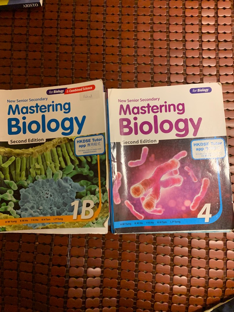 New senior mastering biology books 4 and 1B, 興趣及遊戲, 書本 & 文具, 教科書 ...