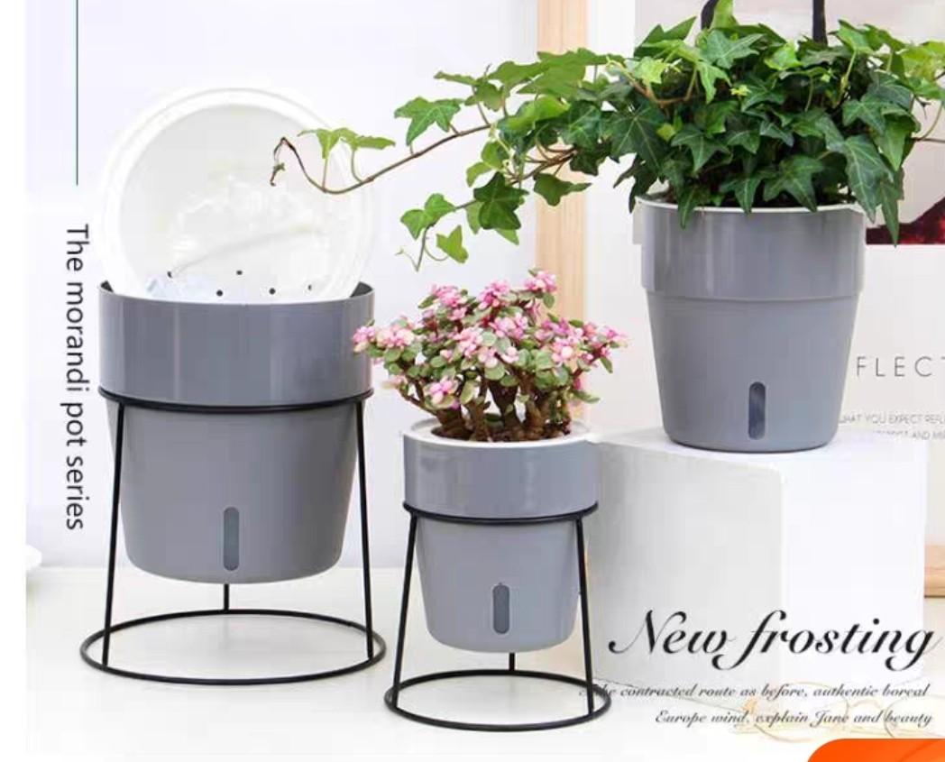 Nice Pot with internal drainage, Furniture & Home Living, Gardening ...