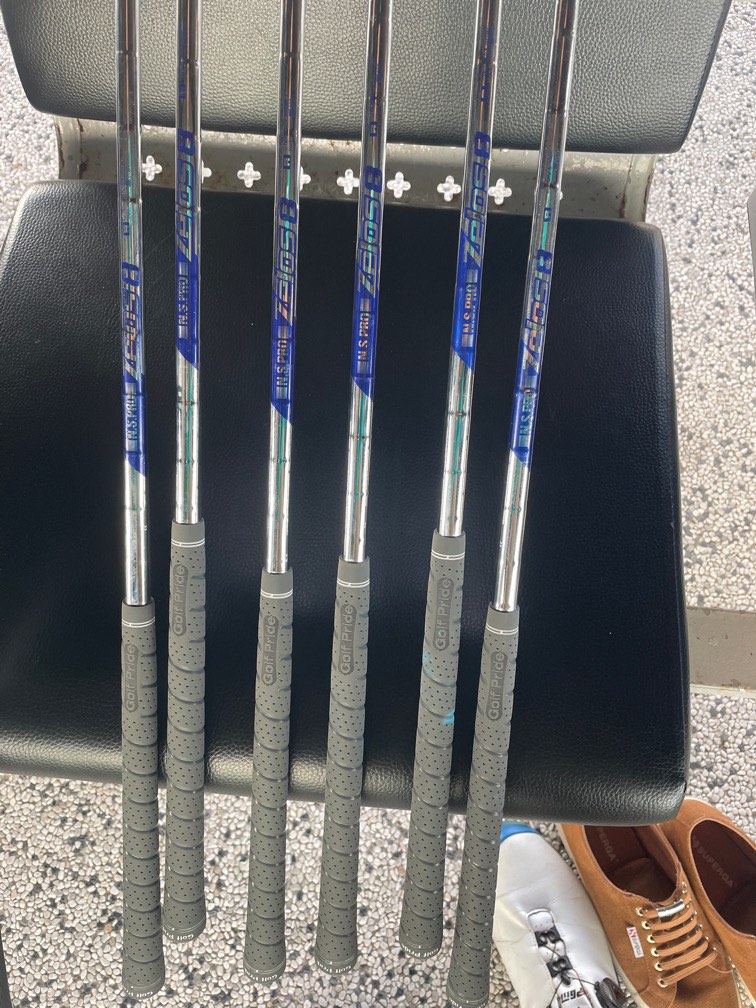 Nippon Ns pro zelos 8 golf steel shafts, Sports Equipment, Sports & Games, Golf on Carousell