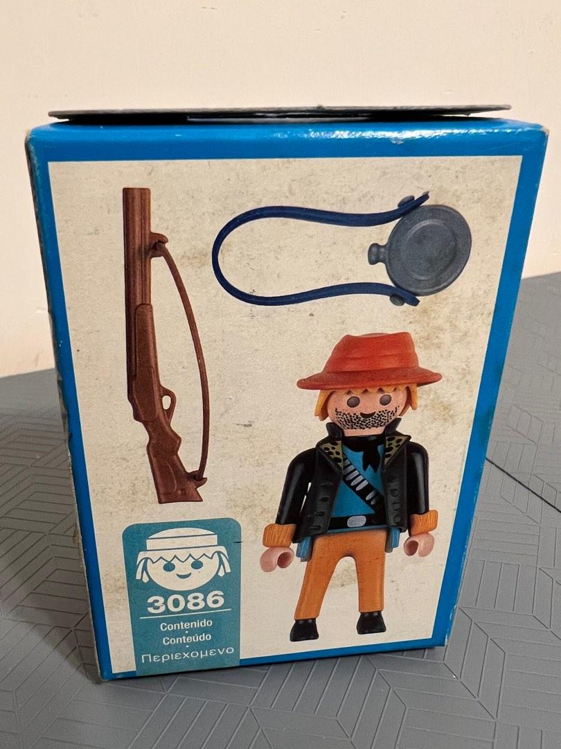 Playmobil 3086 Jungle Explorer with Shotgun, 興趣及遊戲, 玩具 & 遊戲類 - Carousell