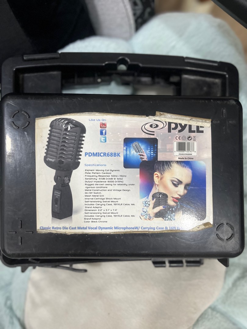 PYLE Classic Retro Dynamic Microphone, Audio, Microphones on Carousell