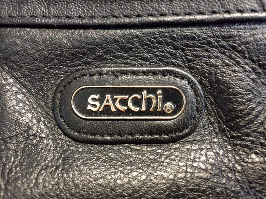 Sacchi Leather Duffel Bag, Luxury, Bags & Wallets on Carousell