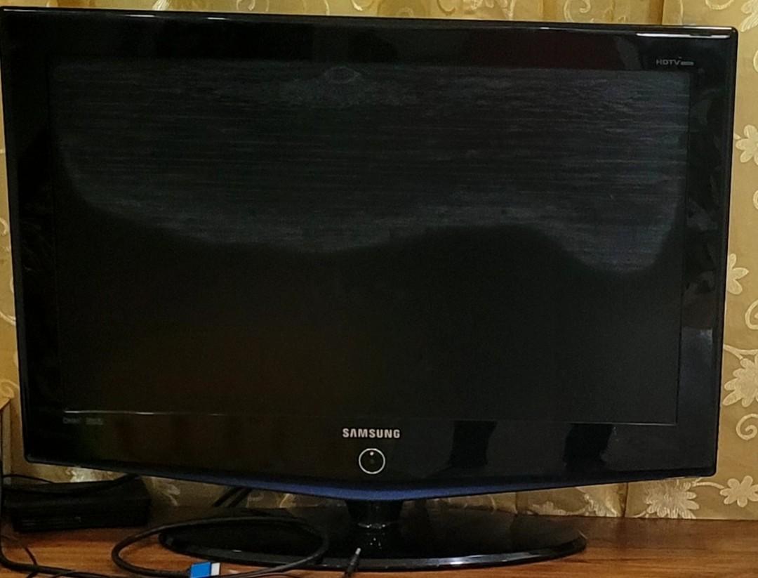Samsung 32 inch LCD TV, TV & Home Appliances, TV & Entertainment, TV on ...