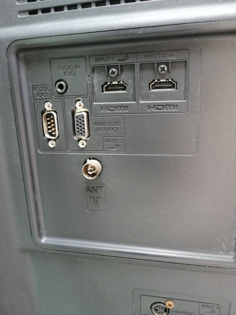 Sharp Aquos 40 Inch LCD TV, TV & Home Appliances, TV & Entertainment, TV on Carousell