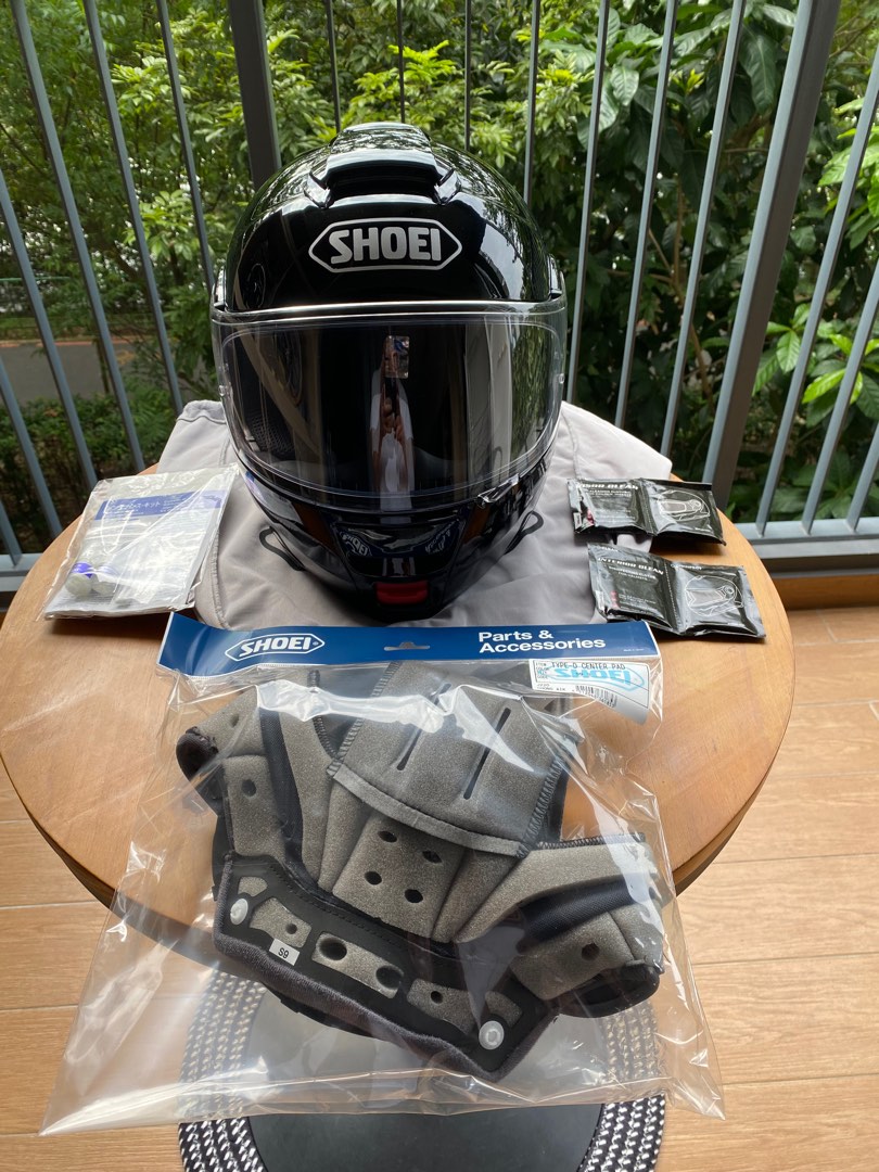 Shoei Neotec size S, Motorcycles, Motorcycle Apparel on Carousell