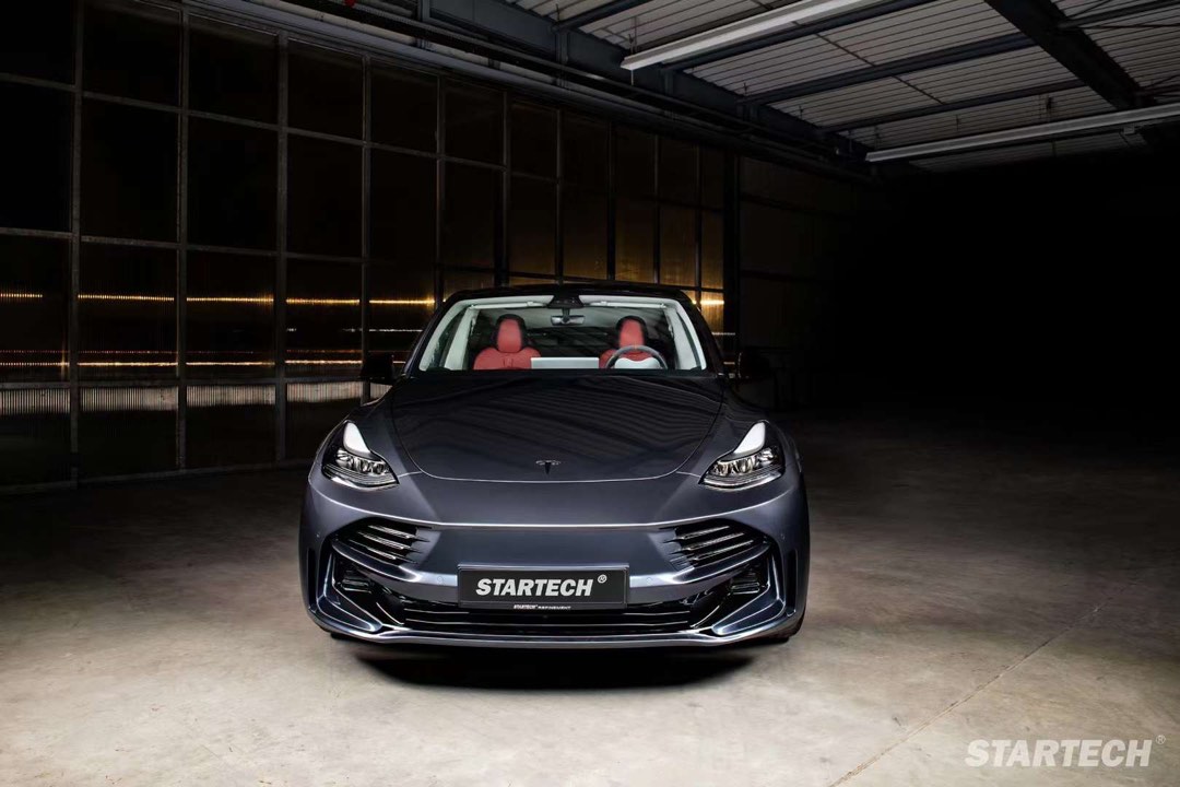 Tesla Model Y Startech, 汽車配件, 改裝、內外零件 - Carousell