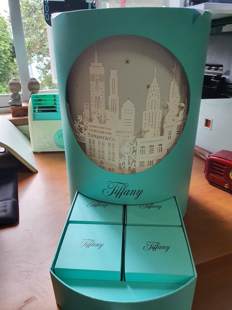 Tiffany 2022 Mooncakes Box, Everything Else on Carousell