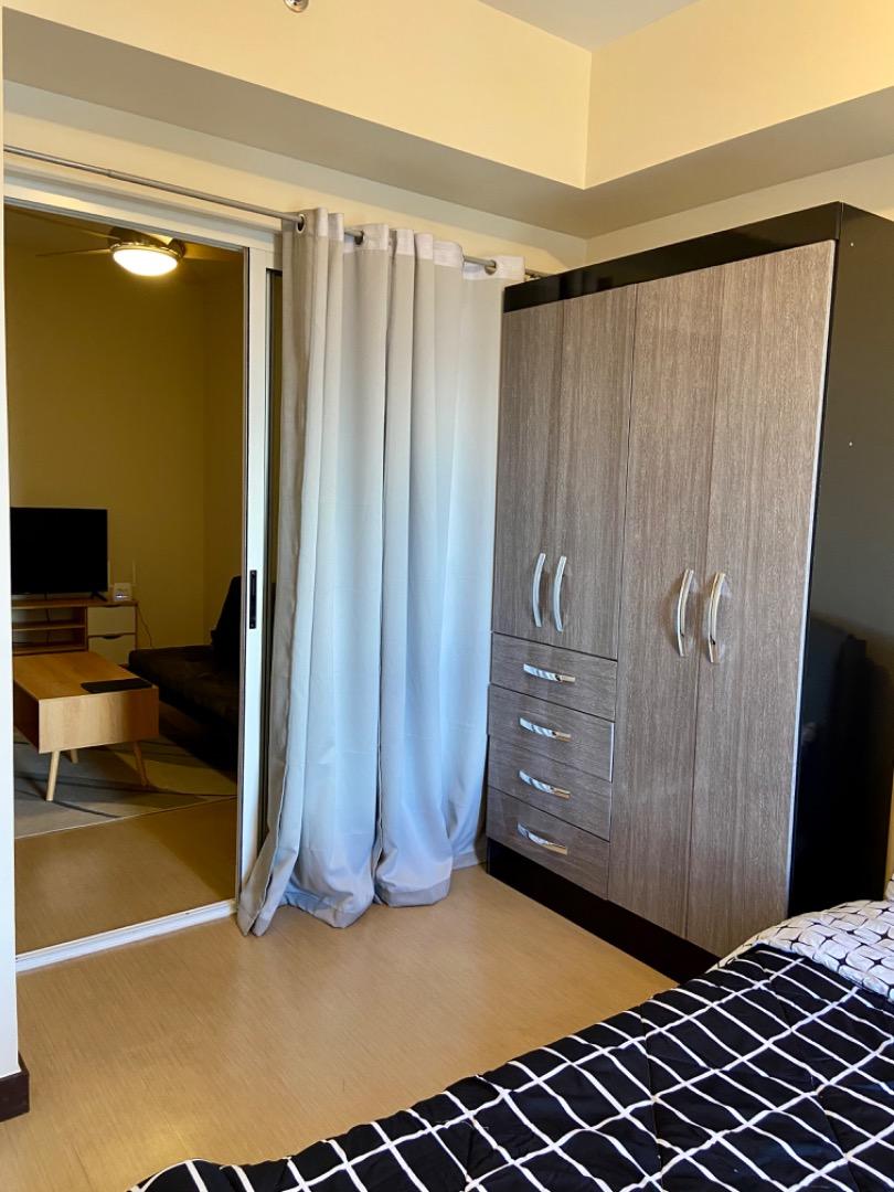 Torre De Manila 39th Floor (along UN/Taft LRT Station) for RENT, Property, Rentals, Apartments ...