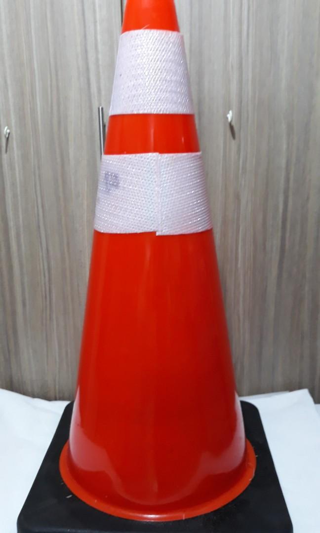 Traffic Cone 28 inches rubber base with FREEBIE :) - Full Reflective ...