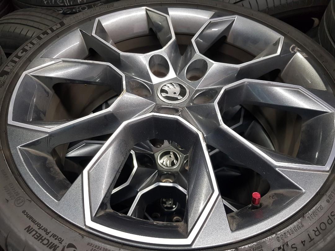 Used 19" Original Skoda Octavia Rims & Ps4s Tyres, Car Accessories ...