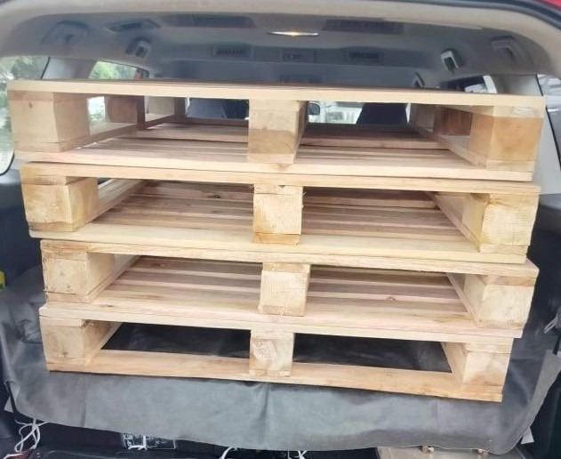 Wood Pallets/Paleta/Palochina, Furniture & Home Living, Furniture, Bed ...