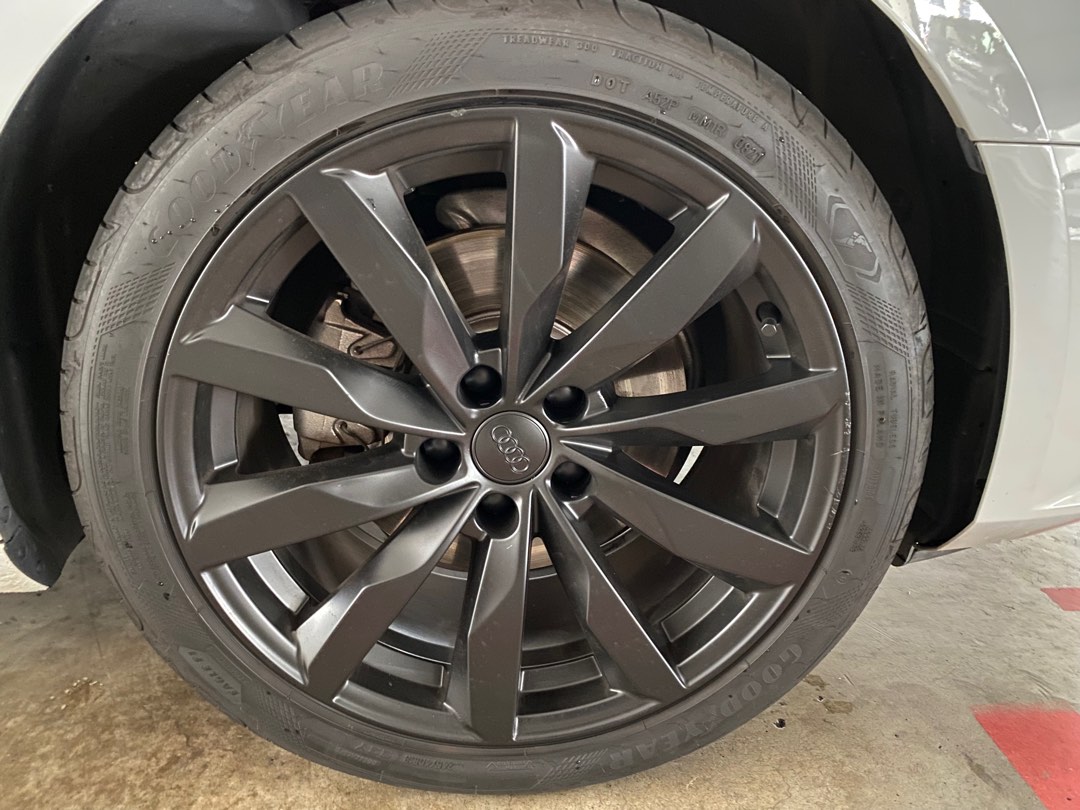 WTS 18 inch Original Audi Rim with good year F1 tyres 90%, Car ...