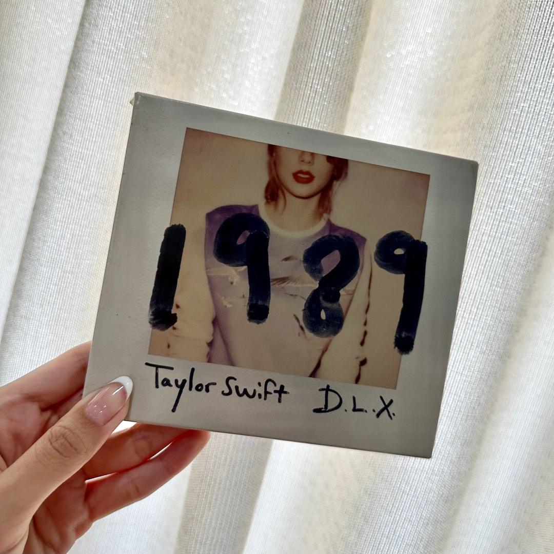 1989 Deluxe Album by Taylor Swift 2014, Hobbies & Toys, Music & Media ...
