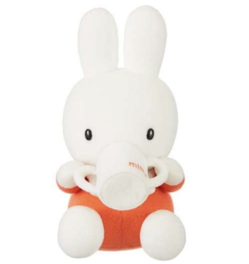 全新日版 Miffy 米菲 公仔 可愛飲水款 現貨 日本直送 24cm, 興趣及遊戲, 玩具 & 遊戲類 - Carousell