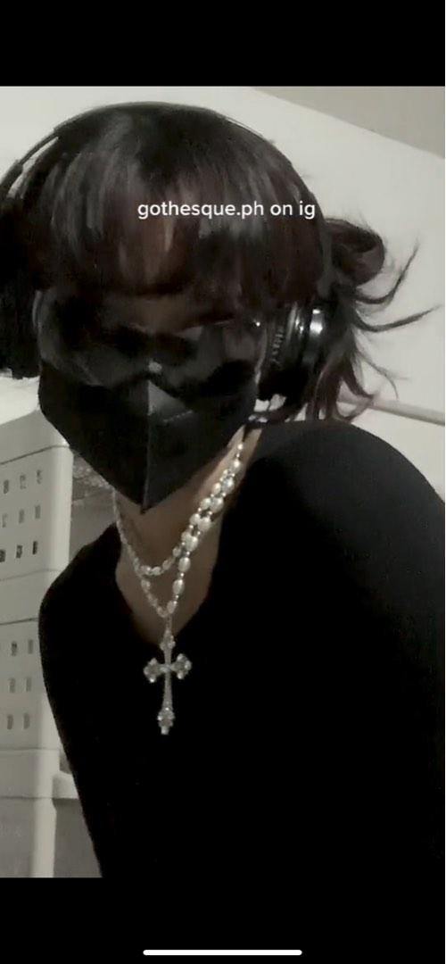 acubi layered necklace cross long rosary two ways to wear acubi goth ...