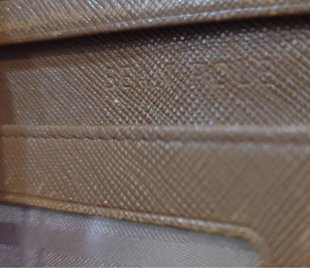 Beanpole Trifold Wallet, Women's Fashion, Bags & Wallets, Wallets ...