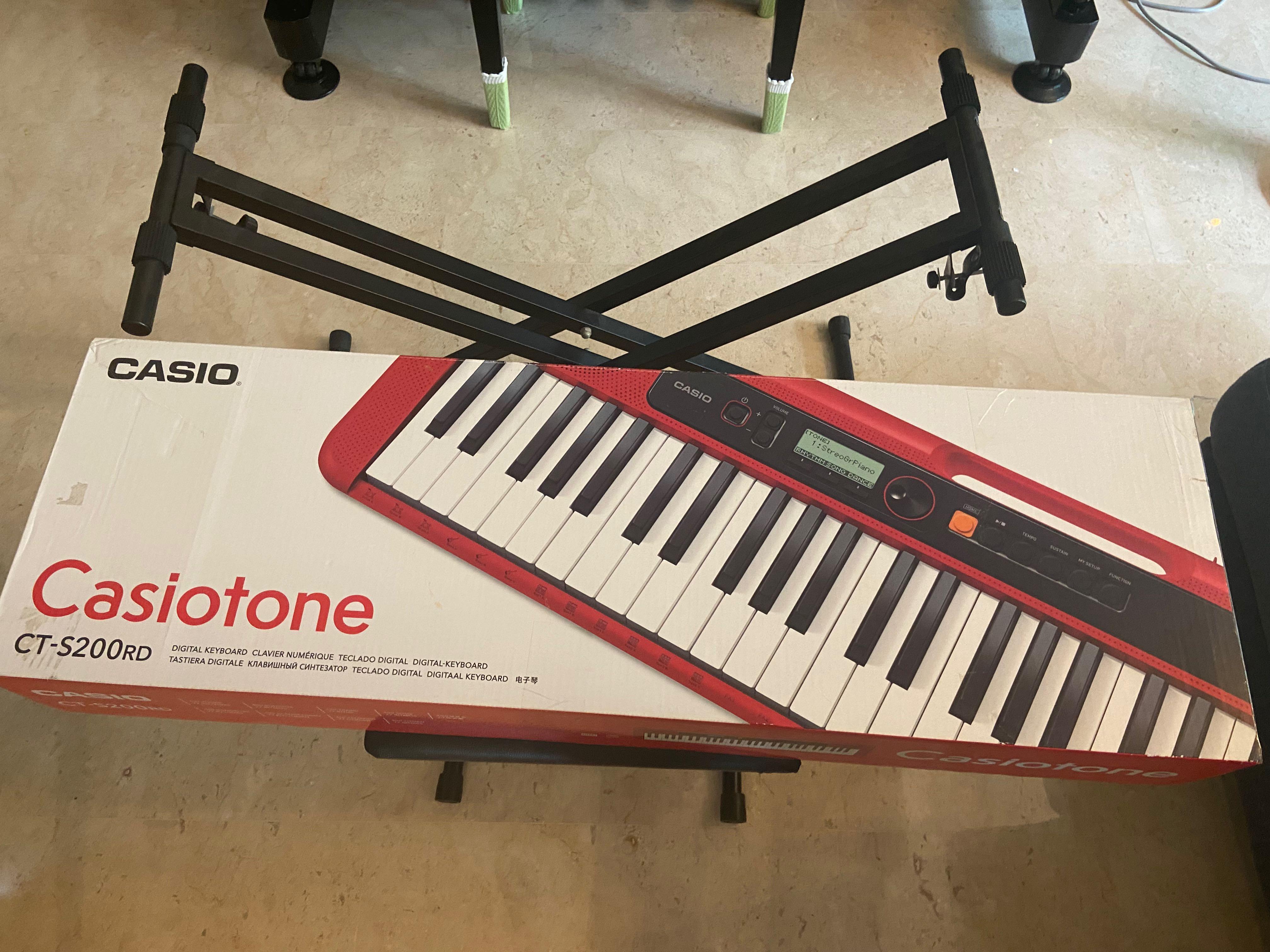 CASIO Casiotone CT-S200RD, Hobbies & Toys, Music & Media, Musical ...