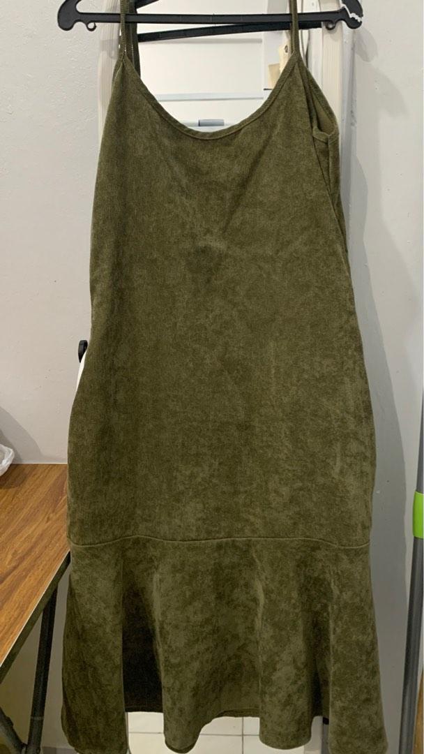 Corduroy moss green maxi dress, Women's Fashion, Dresses & Sets ...