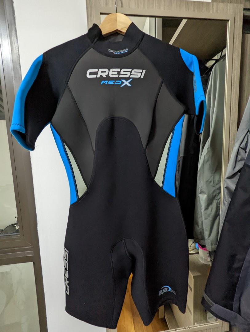 CRESSI Wetsuit Shorty 2.5mm, Sports Equipment, Sports & Games, Water Sports on Carousell