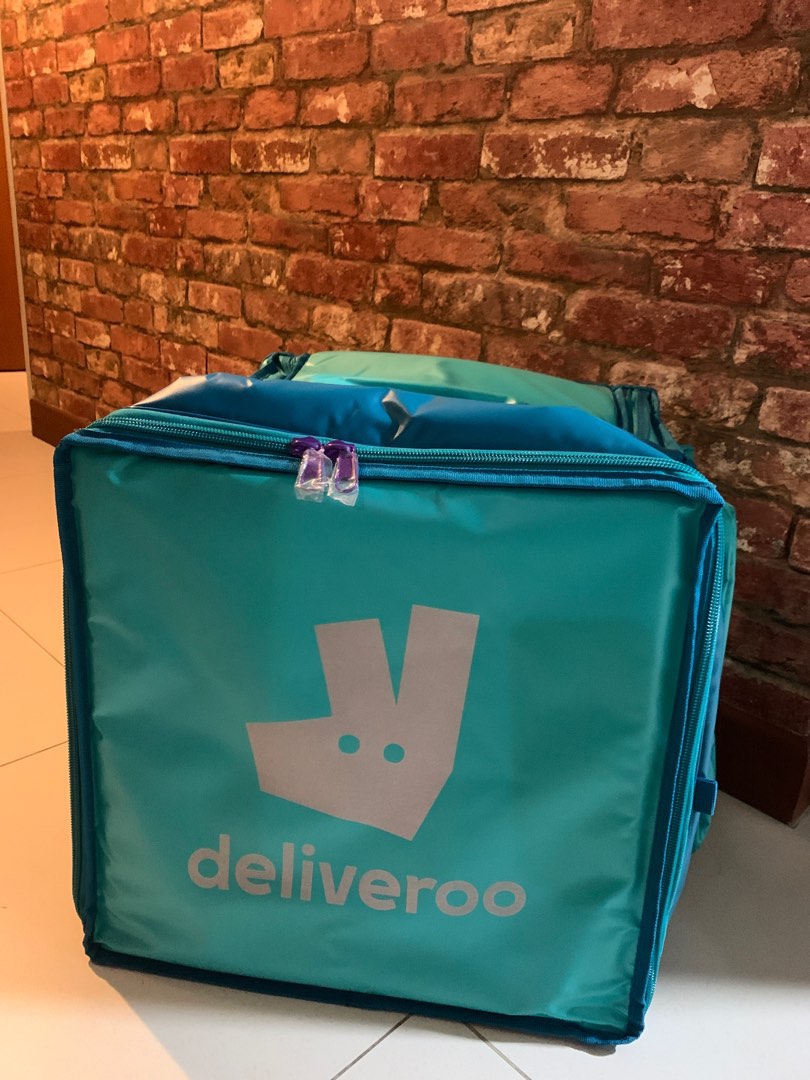 Deliveroo V3 Latest Delivery Bag, Motorcycles, Motorcycle Accessories ...