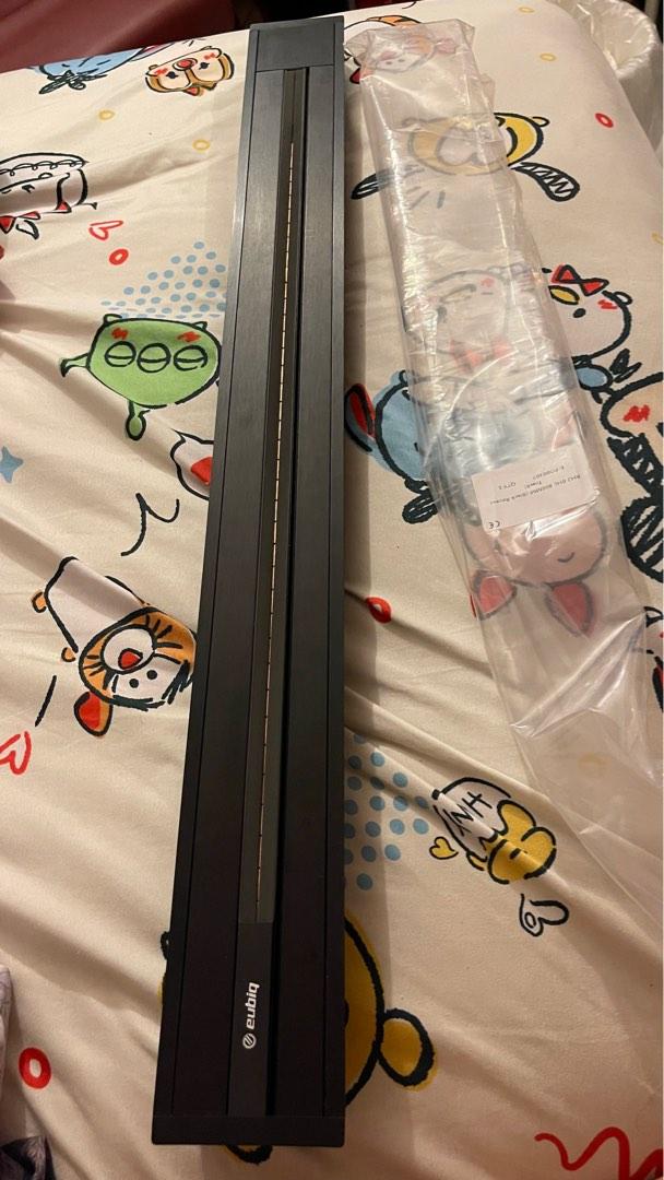 Eubiq black recessed track 800mm, TV & Home Appliances, Electrical ...