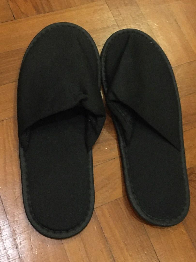 FIFA World Cup 2022 Pyjamas Set by Qatar Airways with bedroom slippers ...