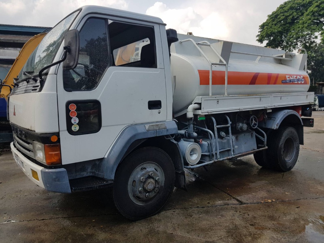 Fuel tanker 4kL japan surplus, Special Vehicles, Heavy Vehicles on ...