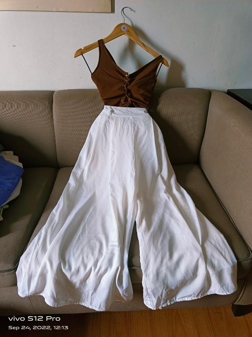 GU white squarepants, Women's Fashion, Bottoms, Other Bottoms on Carousell