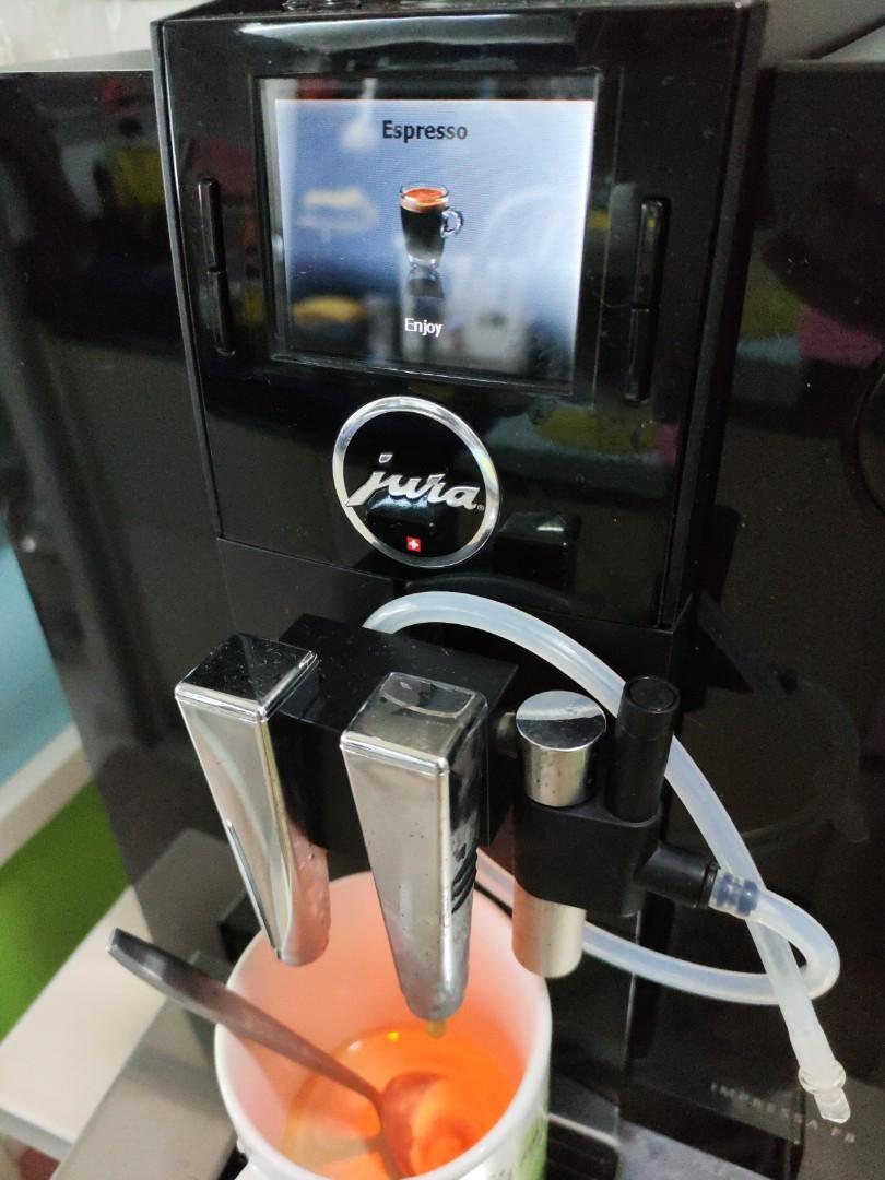 Jura Impressa F8 in Pristine Condition, TV & Home Appliances, Kitchen Appliances, Coffee ...