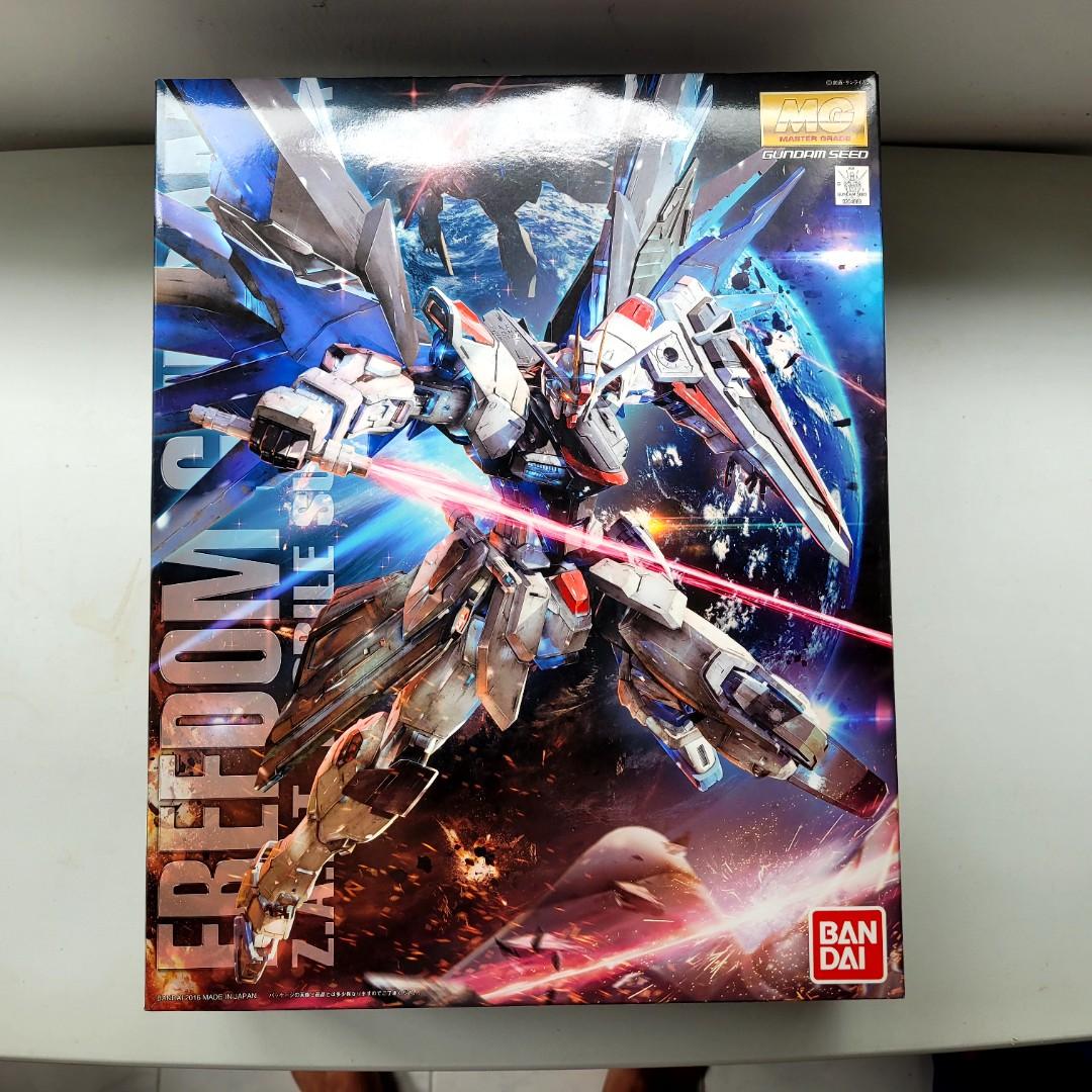 MG 1/100 Freedom Gundam Version 2.0 Z.A.F.T. Mobile Suit ZGMF-X10A ...