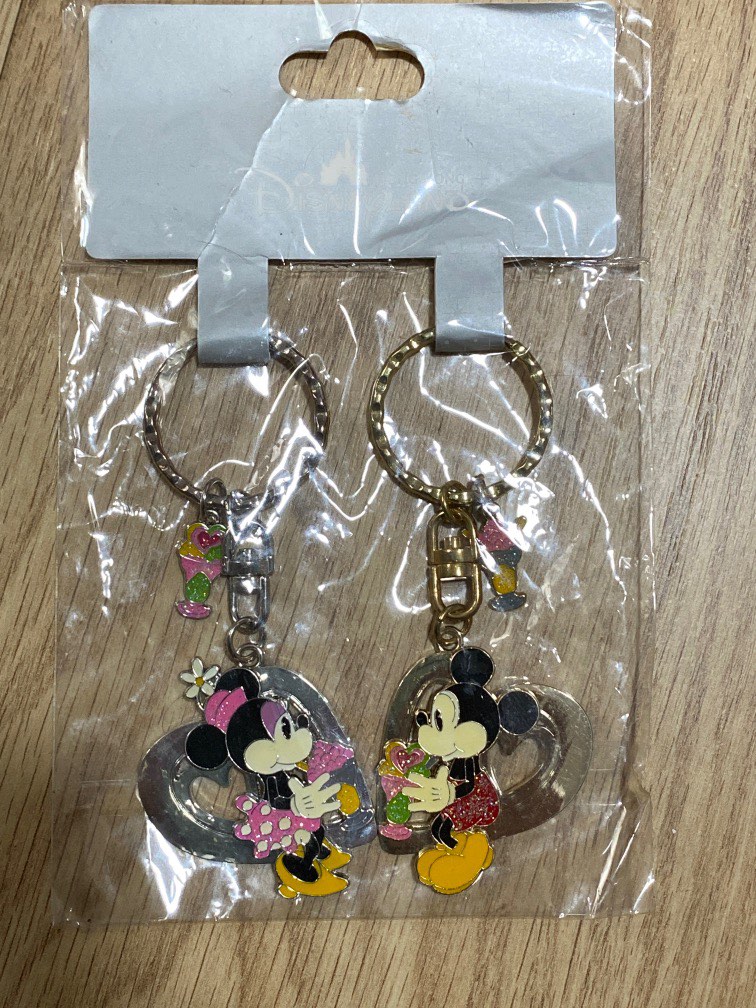 Mickey and Minnie Mouse Keychain, Hobbies & Toys, Memorabilia ...