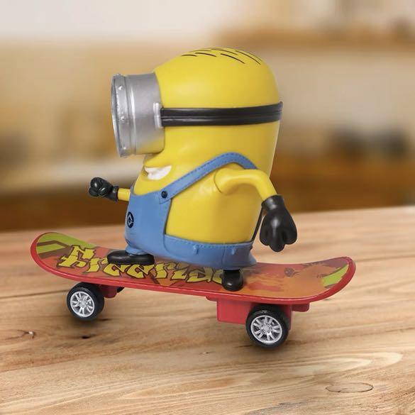 Minions On Skateboard Despicable Me Series Competitive Scooter Minions ...