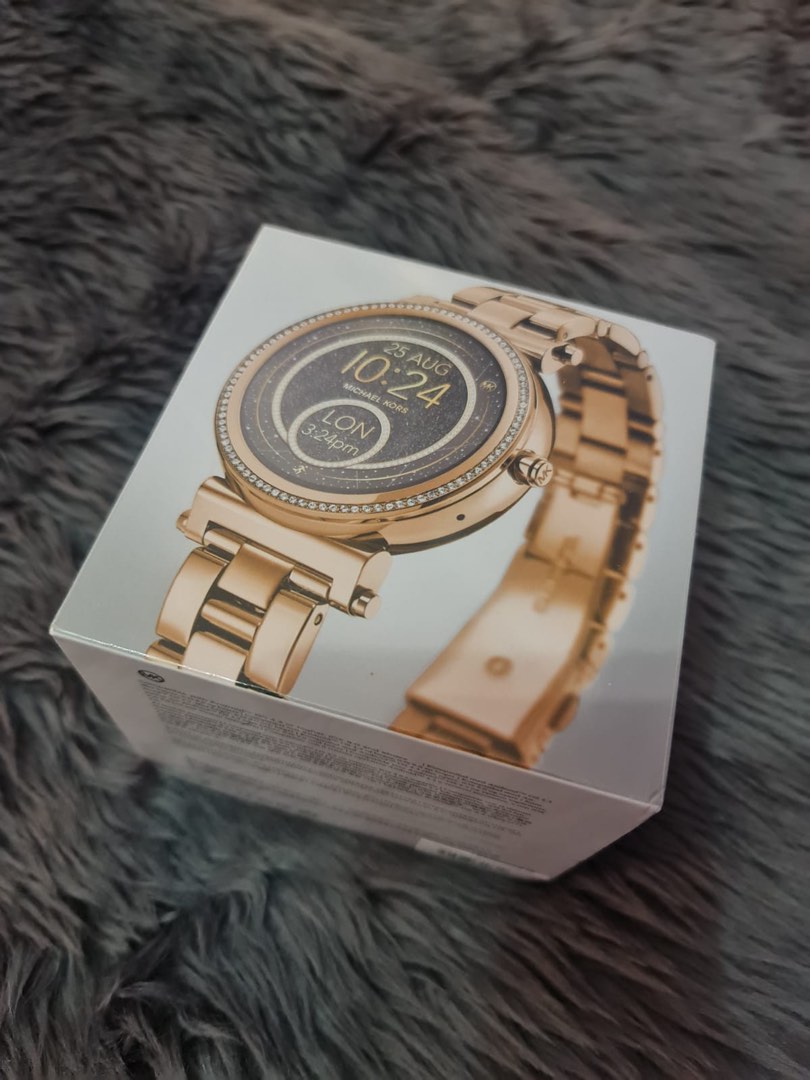 MK Access Smart Watch, Women's Fashion, Watches & Accessories, Watches on Carousell