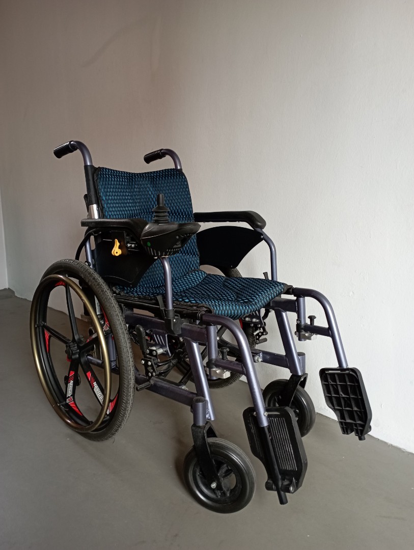 Navigate Motorized Wheelchair, Health & Nutrition, Assistive ...