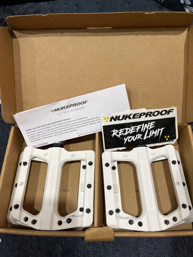 Nukeproof flat pedal, Sports Equipment, Bicycles & Parts, Parts ...