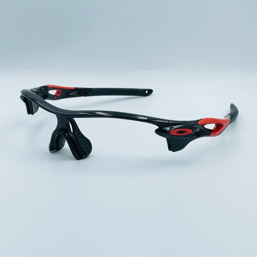 Oakley Radarlock (A) Polished Black Red Frame, Men's Fashion, Watches ...