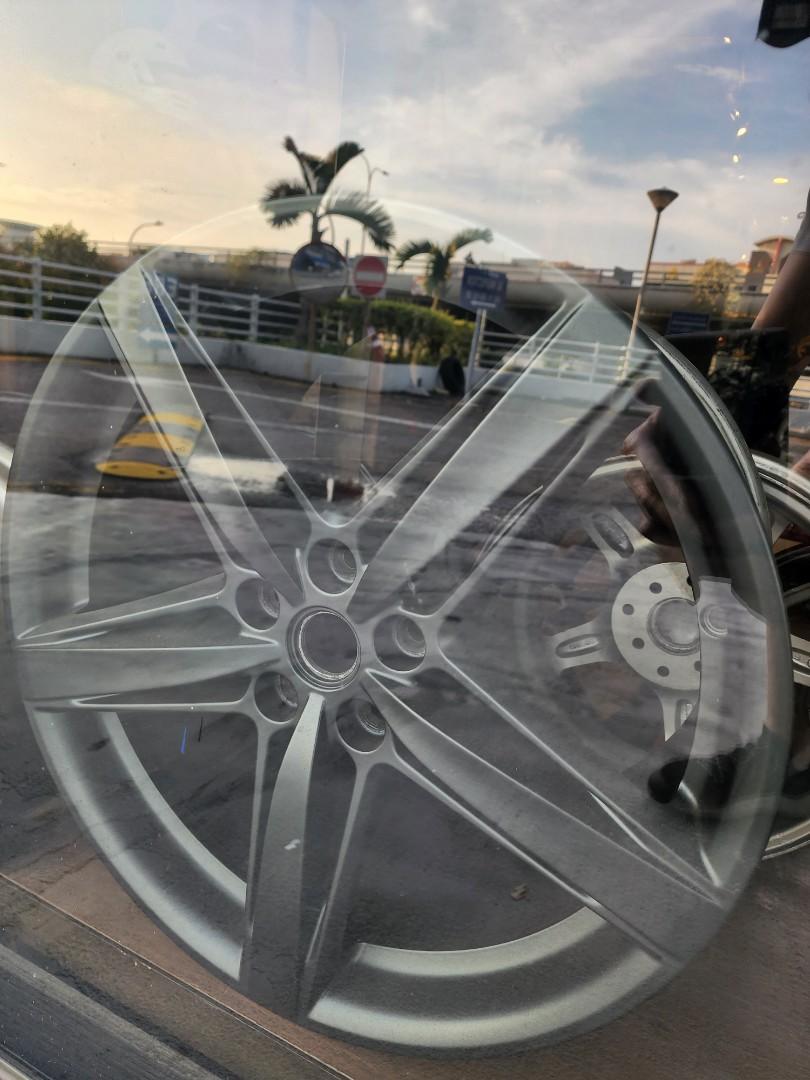 Original Ferrari F12 Type 152 Wheel Set, Car Accessories, Tyres & Rims ...